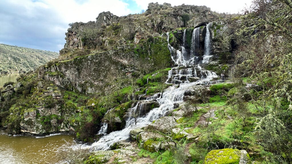 Ruta de la Cascada de Abelón y desembocadura del Esla | VCP